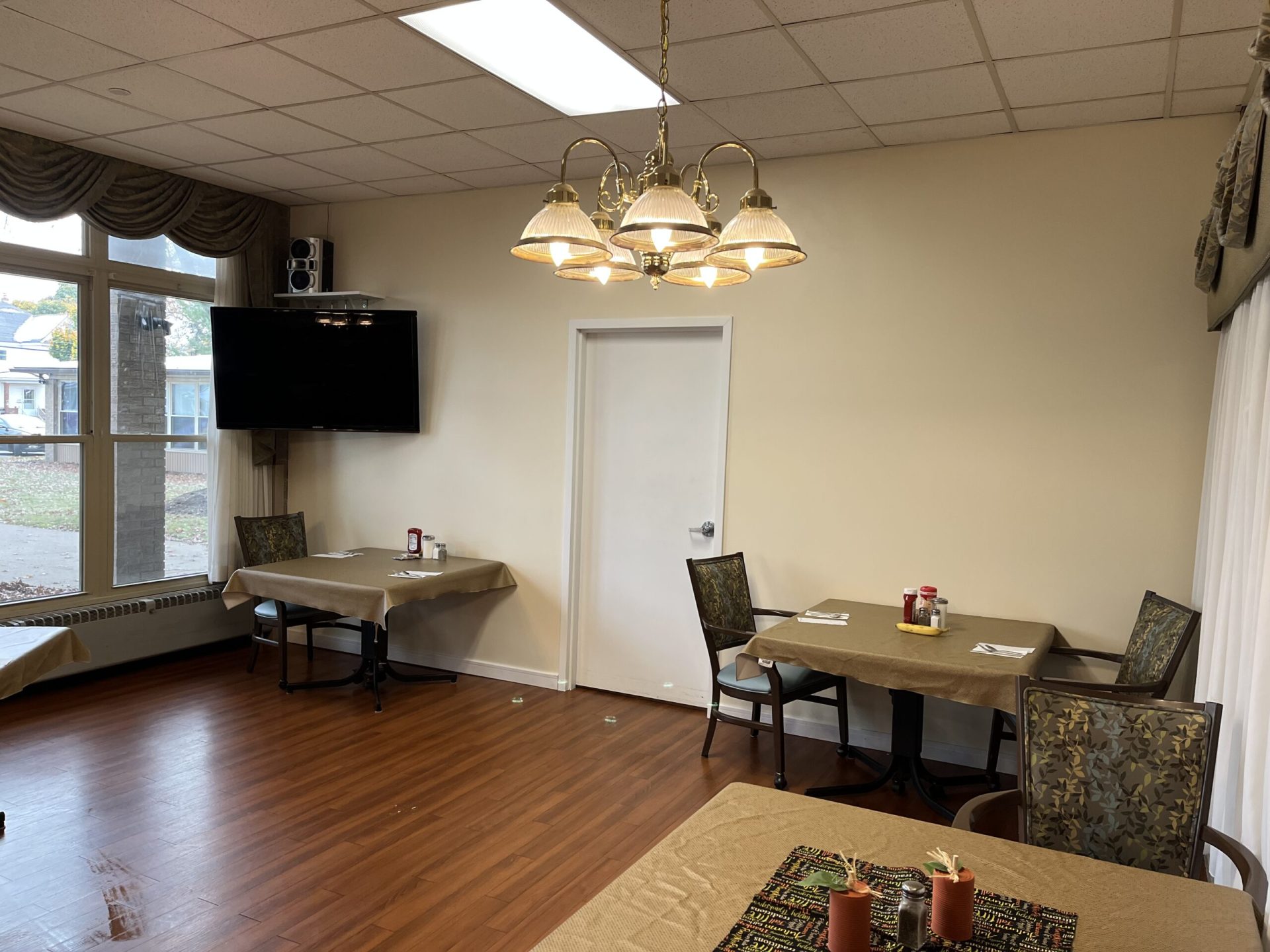 LECOM at Elmwood Gardens and Parkside at Elmwood - LECOM Health